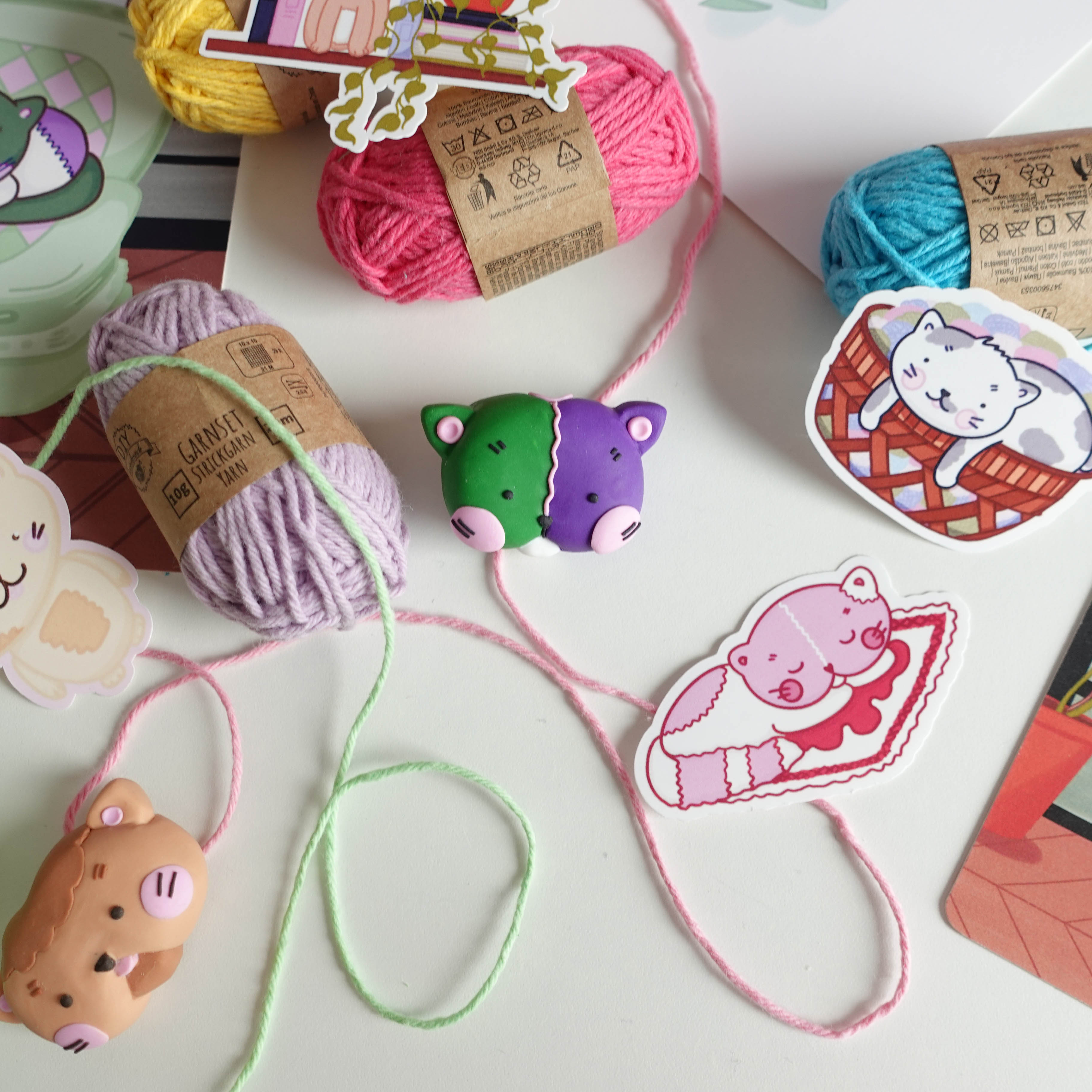 Cat Collection – uncomfy cherry